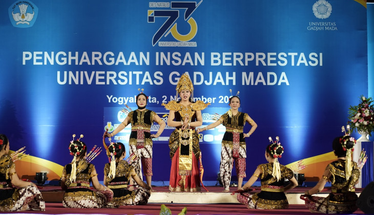 UGM Beri Penghargaan Pada 81 Insan Berprestasi | Universitas Gadjah Mada